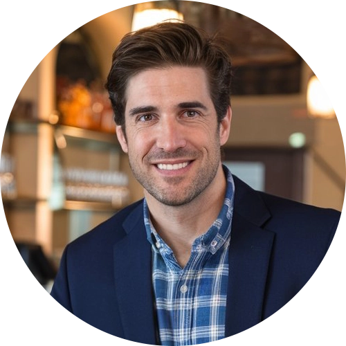 Bistro Buzz – Serving Smile, One Email at a Time